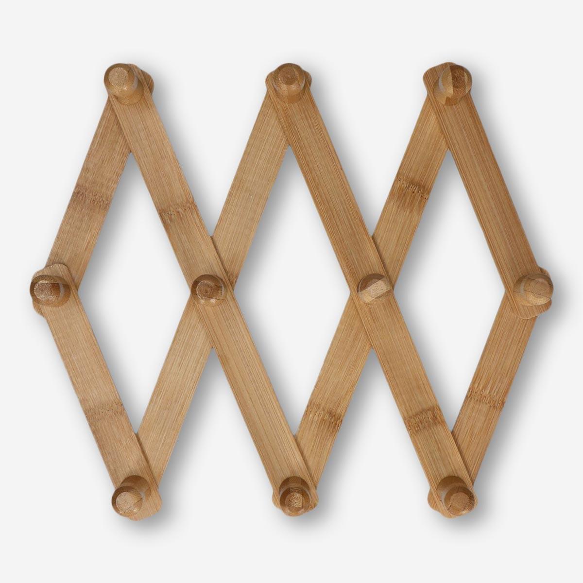 Wooden accordion hooks | Flying Tiger UAE
